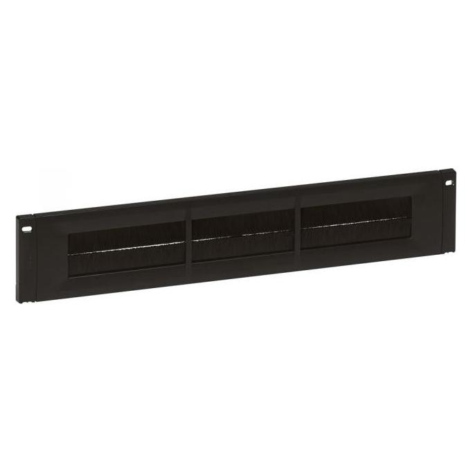Legrand Plastic cable entry with direct clip-on brush 2U - LCS³ bay 1 ...