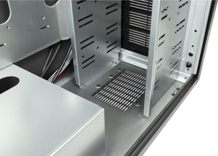 Intertec Case IPC Server T-9 Tower E-ATX 1x120mm Lüfter,2xUSB3.2 Gen1 - Digitec