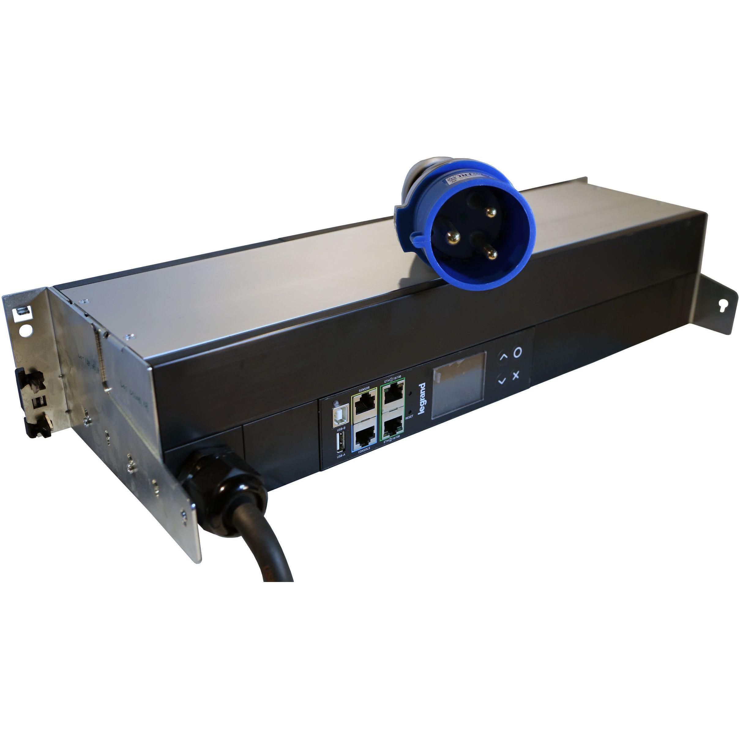 Legrand PDU IP 19" 2U 32A 16 p. 12x C13 4x C19 Entrée IEC309 - Mesuré ...