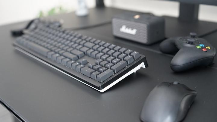 Ducky Zero 6108 Classic Black Wireless Gaming Keyboard - MX2A Speed ...
