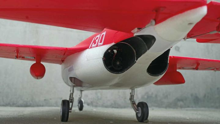 FMS YAK 130 V2 Jet EDF 70 PNP - 88cm (Jet, Scale Modell) - Digitec