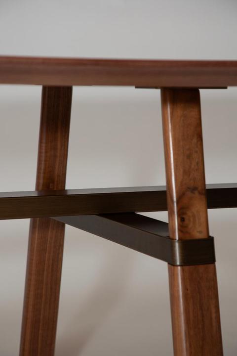Dan Form CROSS table - buy at Galaxus
