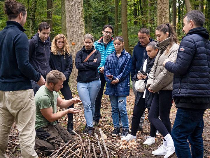 Smartbox Corso di sopravvivenza di 4 ore per 1 persona nei cantoni di ...