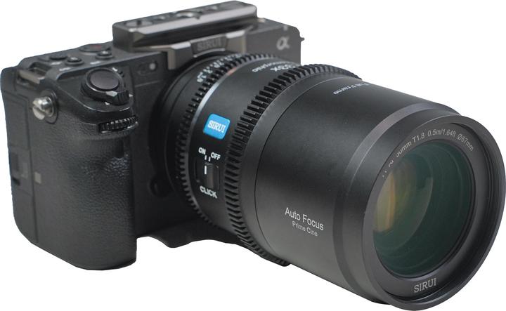 Sirui Astra Series 50mm T1.8 1.33X FullFrame Cine Lens (E Mount Blue Flare)