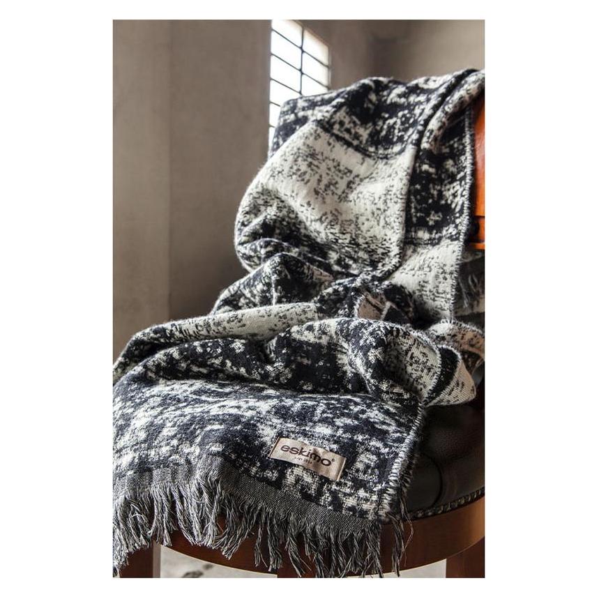 Eskimo Wohndecke 180 x 130 cm schwarz/weiss gefleckt aus Merino- und ...