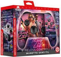 Freaks and Geeks Trade Invaders - Wireless Controller RGB- PC / Switch ...
