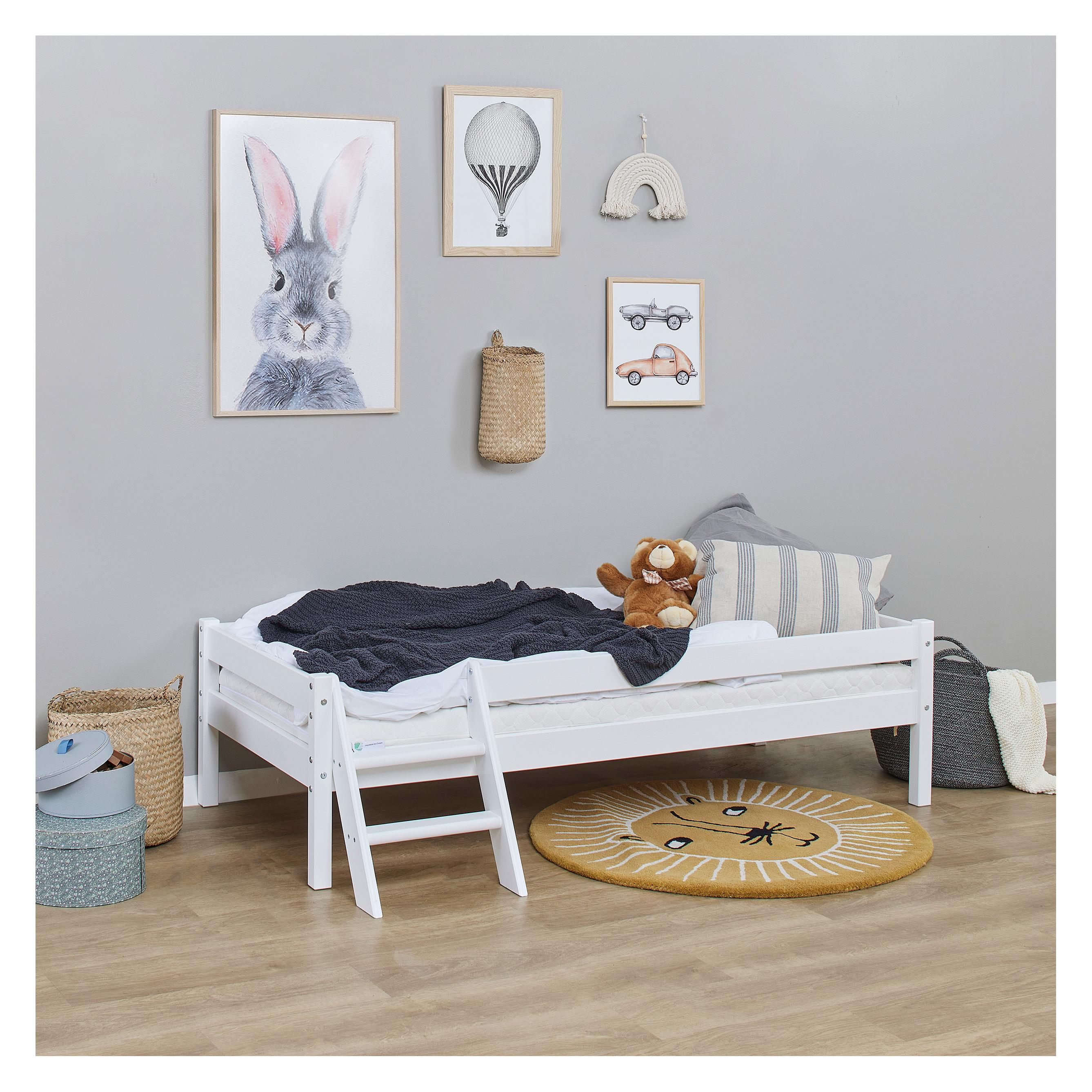 Hoppekids Kinderbett / Juniorbett mit Mini-Leiter und Schaum-Matratze ...