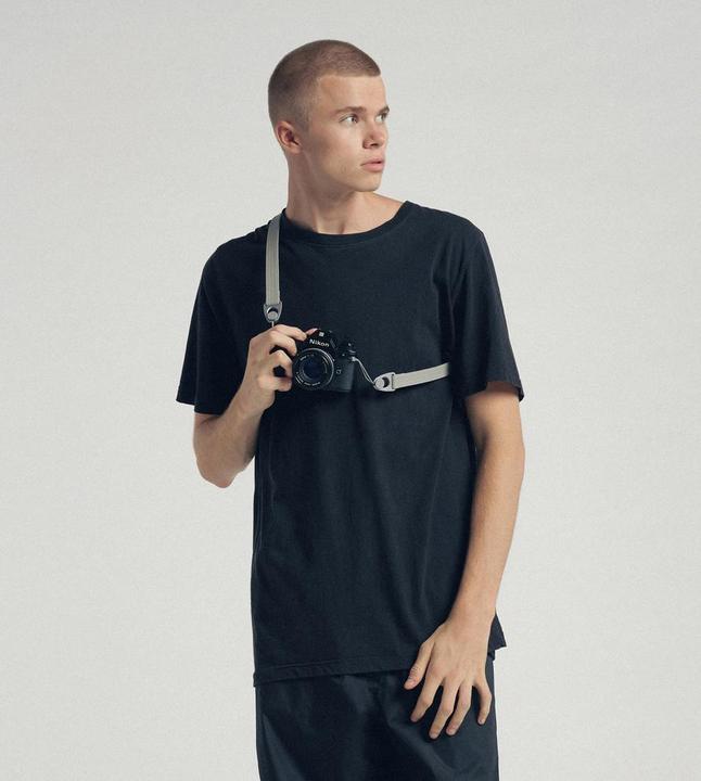 Urth Mantle Camera Strap (Ash Grey) - kaufen bei Galaxus