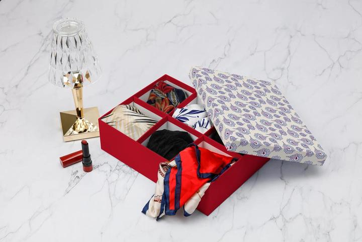 Clairefontaine Moulin Rouge, Rechteckige Schachtel mit herausnehmbaren ...