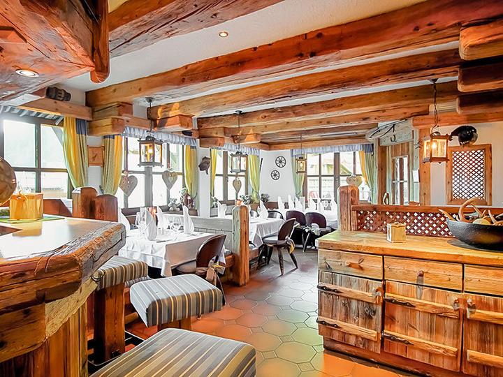 Smartbox Soggiorno indulgente a Samnaun con cena e benessere per 2 ...