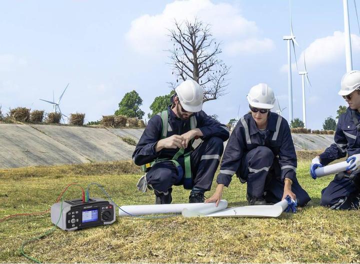 Voltcraft IST 3000 VDE-Pruefgerät VDE-Norm 0100 (CAT III 600V, CAT IV ...