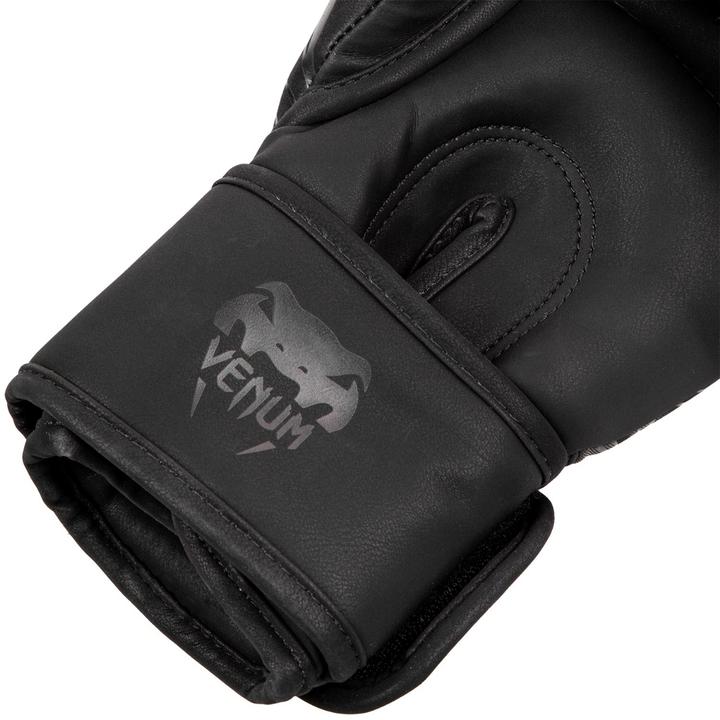 Venum Boxhandschuhe Dragon’s Flight – Schwarz – 16 oz - Galaxus