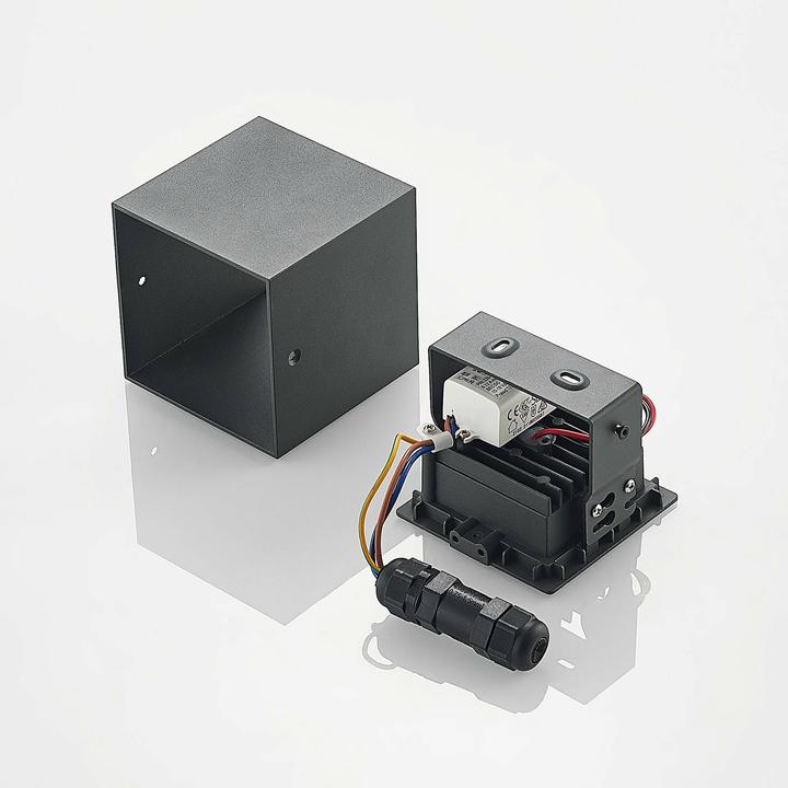 Lindby Eveta LED-Deckenleuchte für aussen, eckig - kaufen bei Digitec