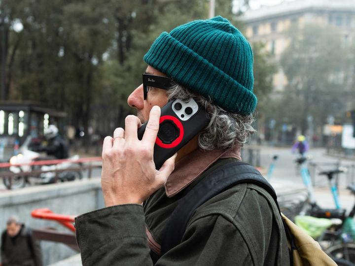 Quad Lock MAG Case - buy at Digitec