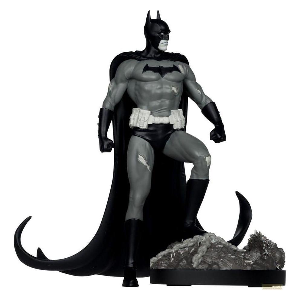 McFarlane DC Direct Statue 1/10 Batman by Bjorn Barends (Black White ...