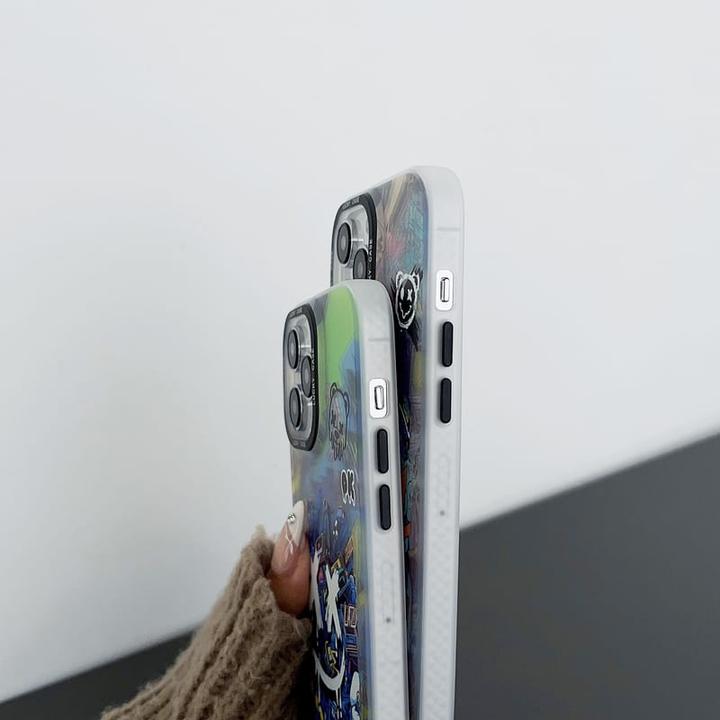 RPD iPhone 13 Pro - Urban Style Backcase Smile im Comic-Graffiti Look ...